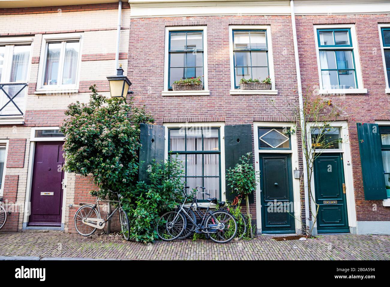 Riverside traditional architecture house picturesque hi-res stock ...