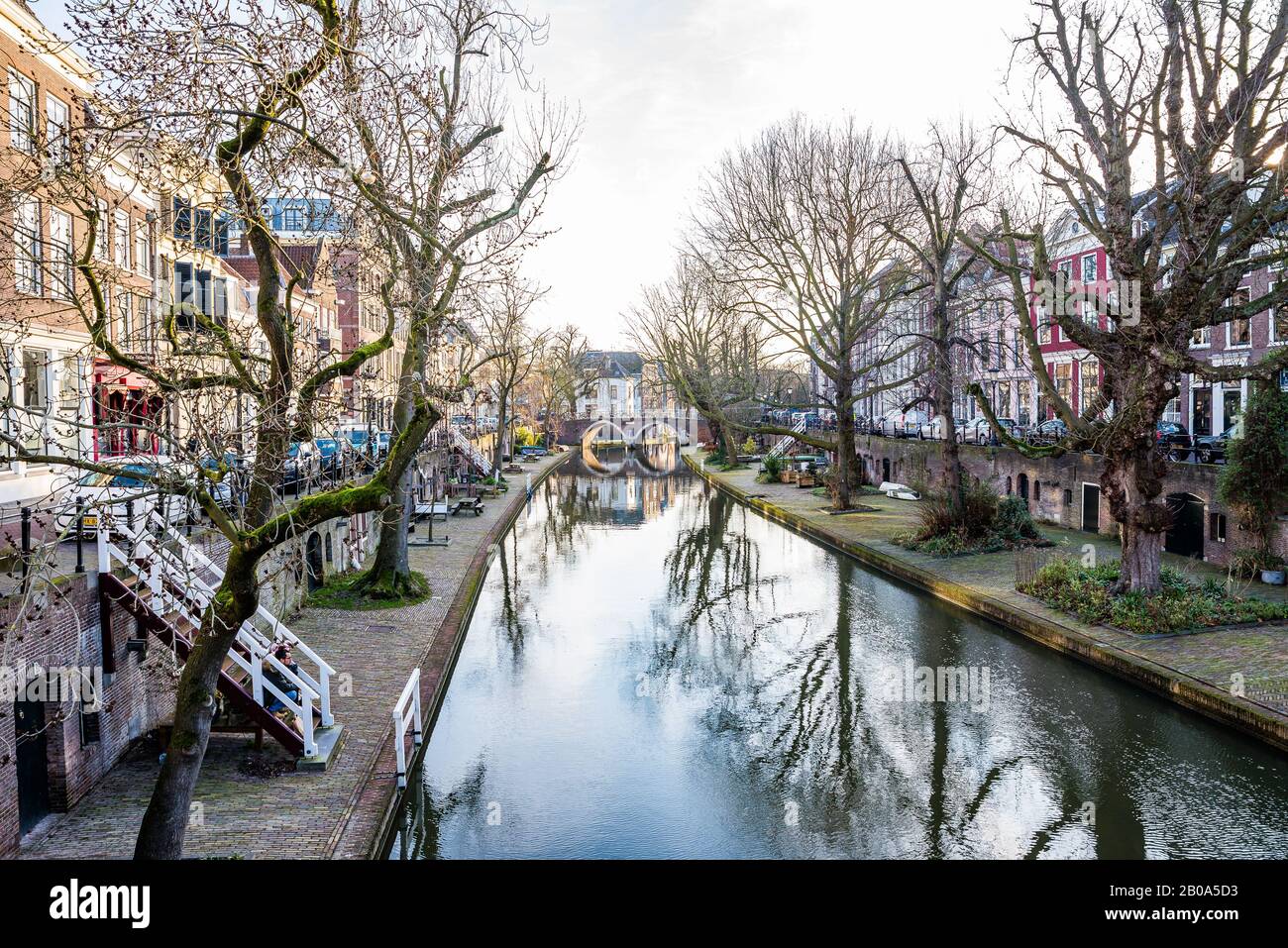 Utrecht canal boats hi-res stock photography and images - Alamy