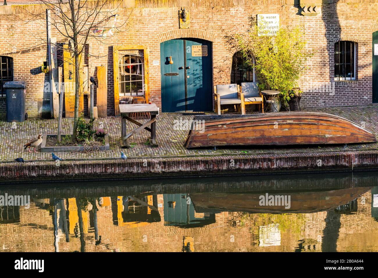 Utrecht landscape canal hi-res stock photography and images - Alamy