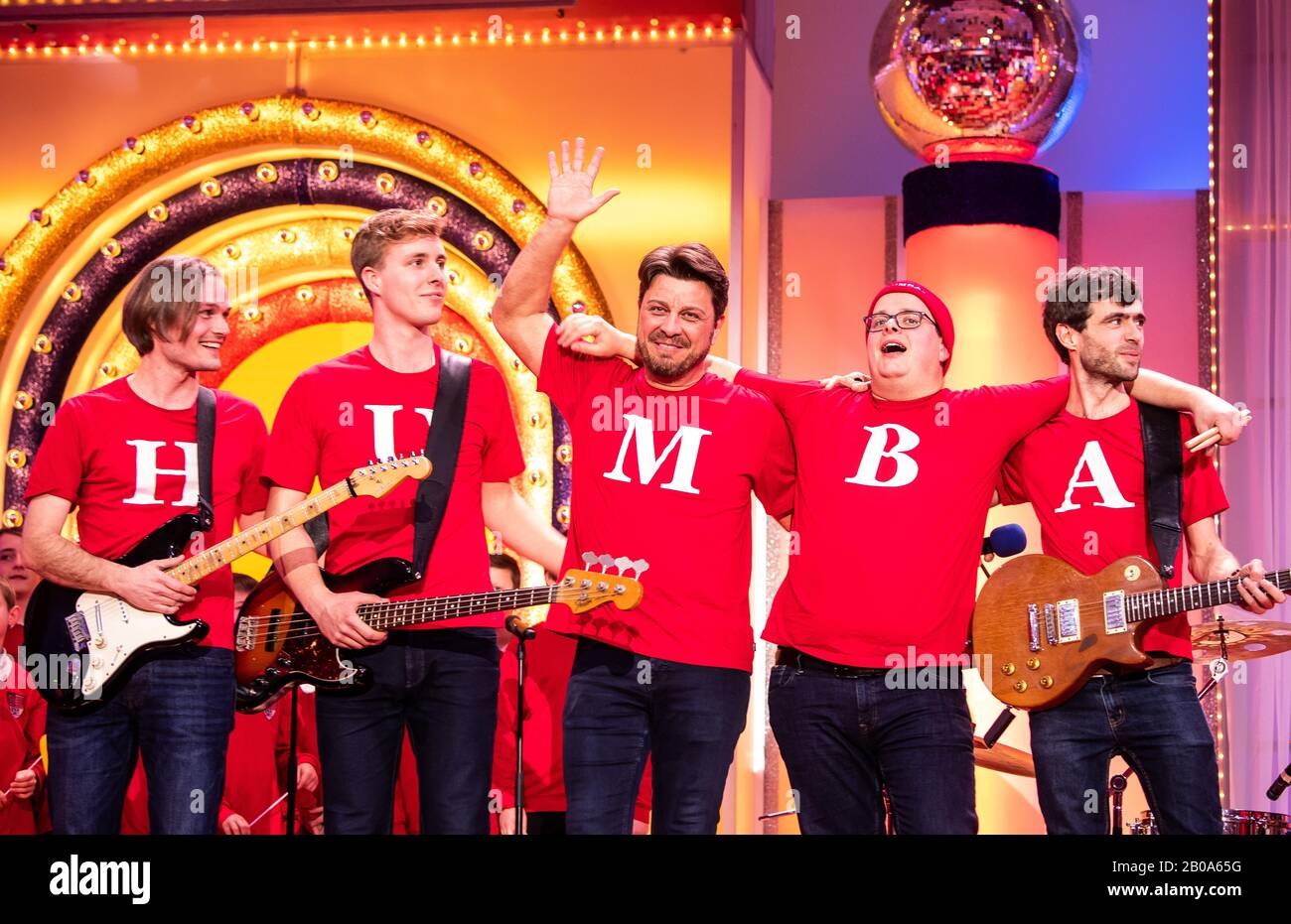 Mainz, Germany. 19th Feb, 2020. Thomas Neger (M) is on stage with his ...