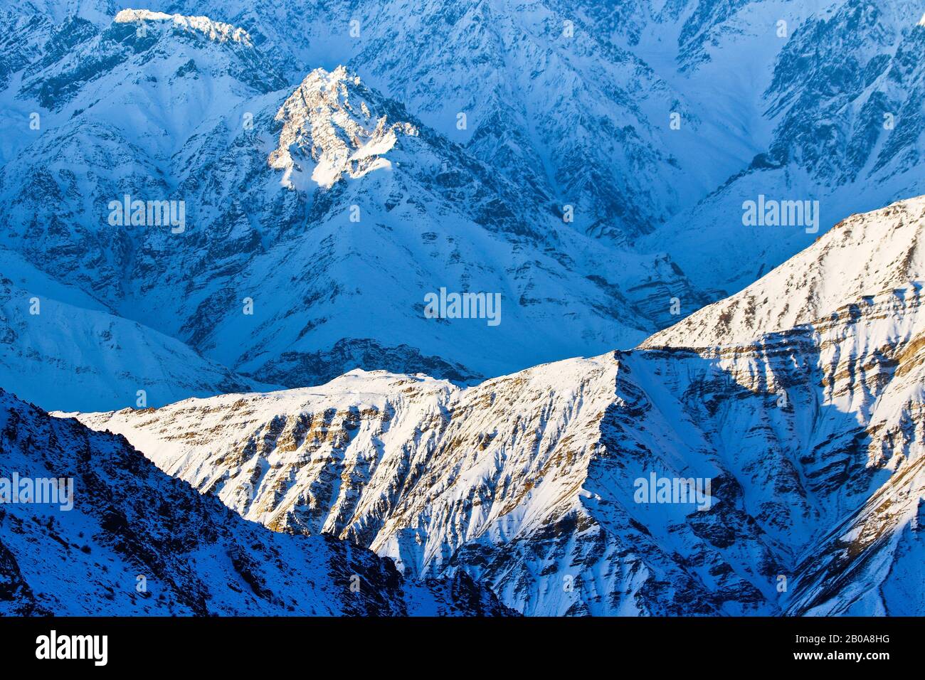 Ulley vallley. Himalayas. Ladak, India Stock Photo - Alamy