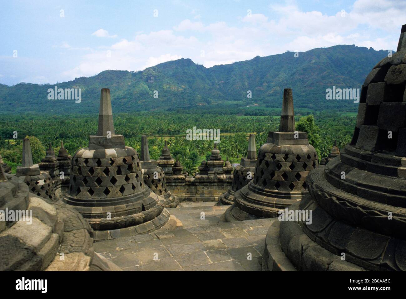 Erected between 778 850 a d hi-res stock photography and images - Alamy