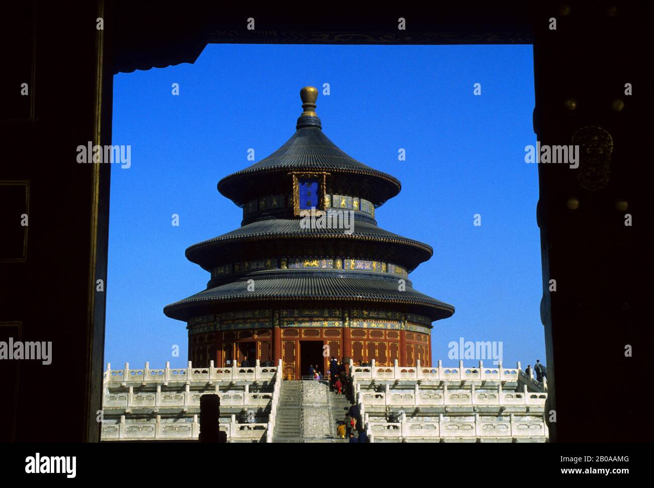 CHINA, BEIJING, TEMPLE OF HEAVEN, ART & ARCHITECTURE, HALL OF PRAYER ...