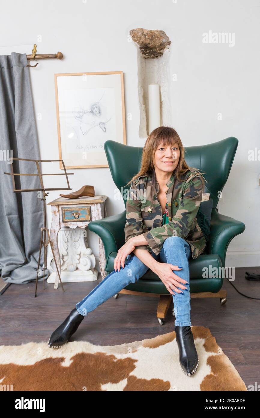 Anna Ryder Richardson High Resolution Stock Photography and Images - Alamy