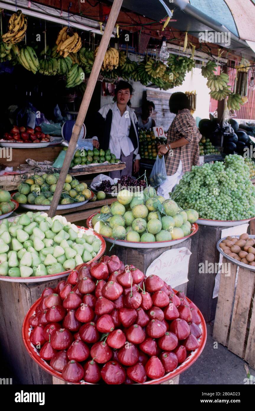 SOUTH THAILAND, PHUKET ISLAND PHUKET CITY, FRUIT MARKET, NOSE APPLES ...