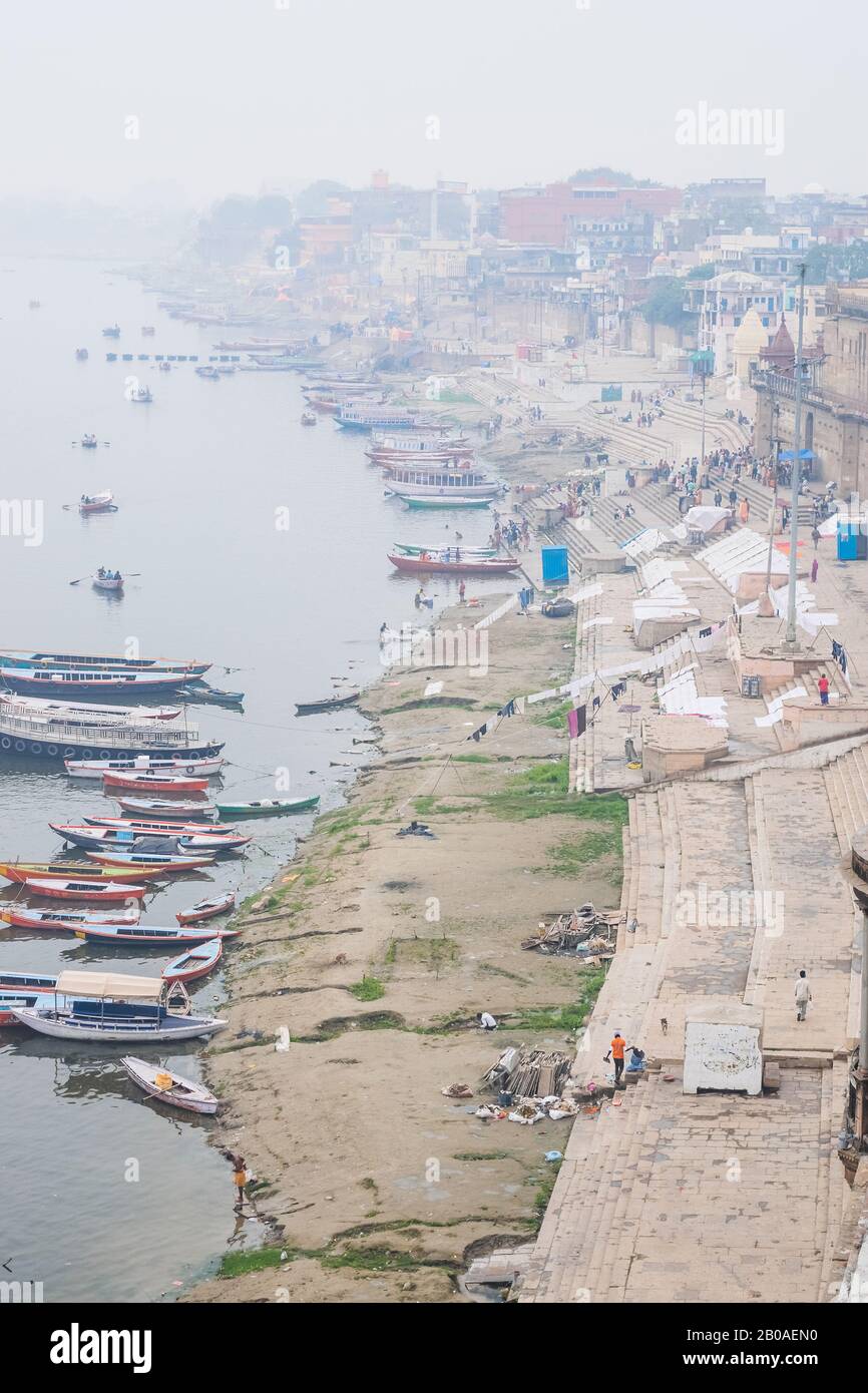 Varanasi ghats stairs sunset hi-res stock photography and images - Alamy