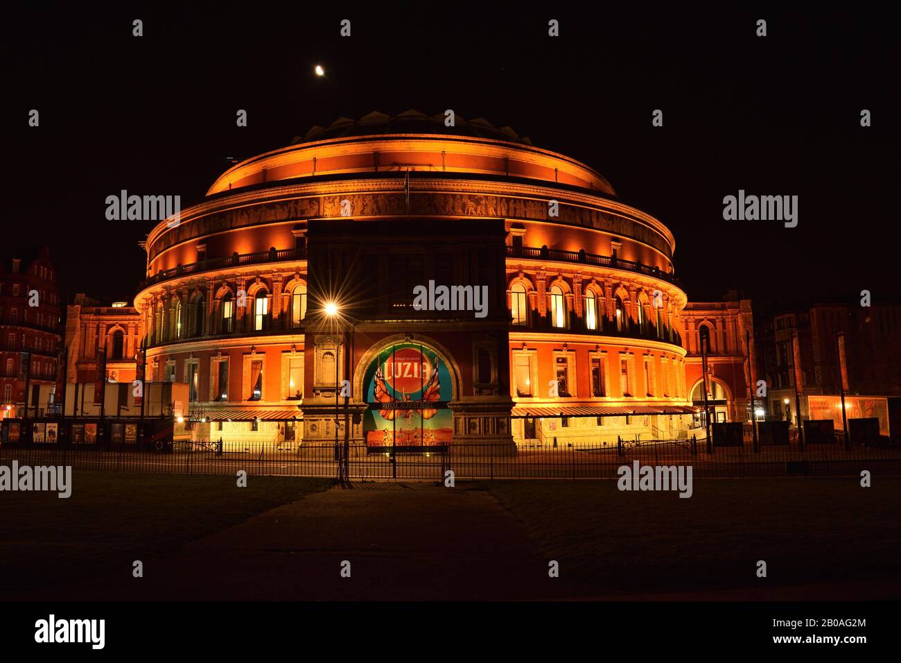 Royal Albert Hall lit up late at night. London, England, UK Stock Photo ...