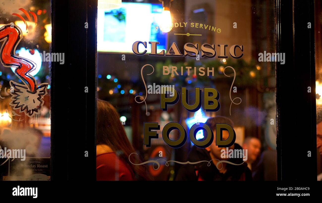 Classic British Pub food - LONDON, ENGLAND - DECEMBER 11, 2019 Stock ...