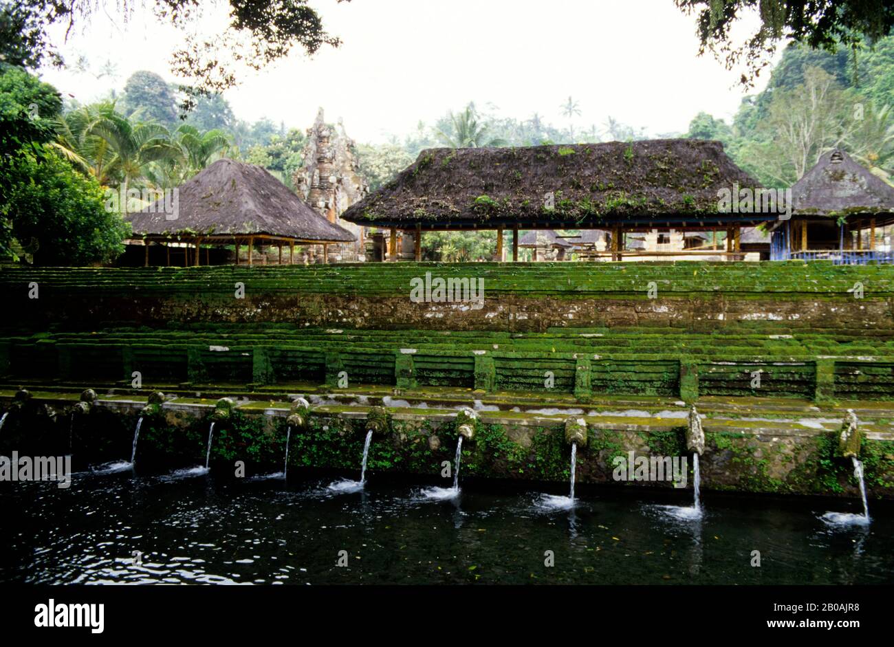 INDONESIA, BALI, HOLY SPRING TEMPLE, TIRTHA EMPUL, POOL Stock Photo - Alamy