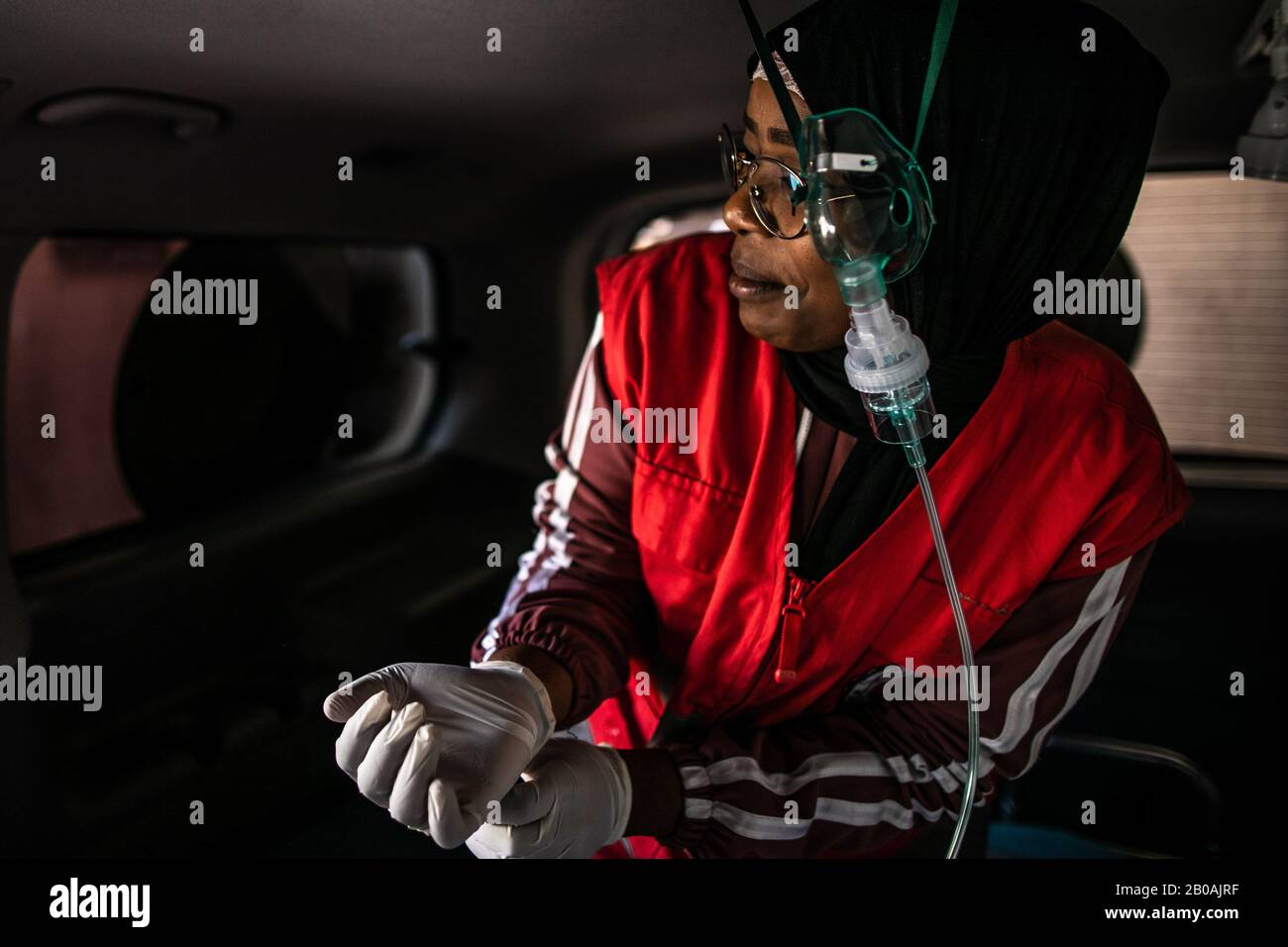 Red crescent ambulance hi-res stock photography and images - Alamy