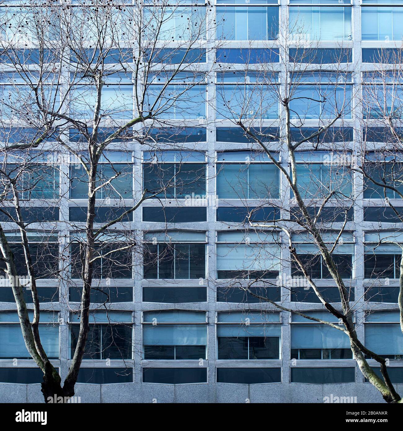Structural glazing hi-res stock photography and images - Alamy