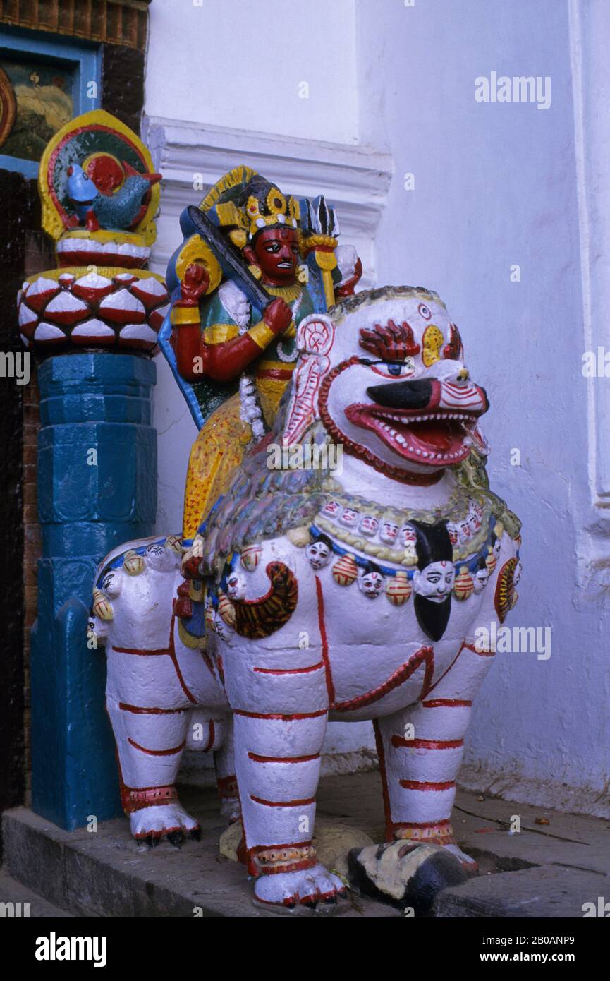 NEPAL, KATHMANDU, DURBAR SQUARE, ENTRANCE TO POLICE STATION, LION ...