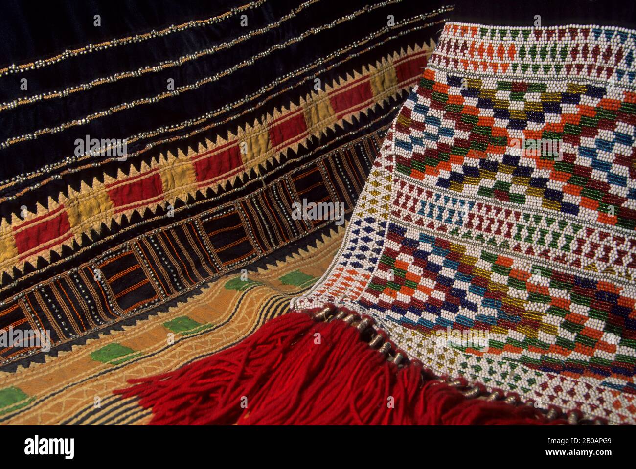SAUDI ARABIA, JEDDAH, MUSEUM, BEDOUIN WOMAN DRESS, CLOSE-UP OF BEAD ...