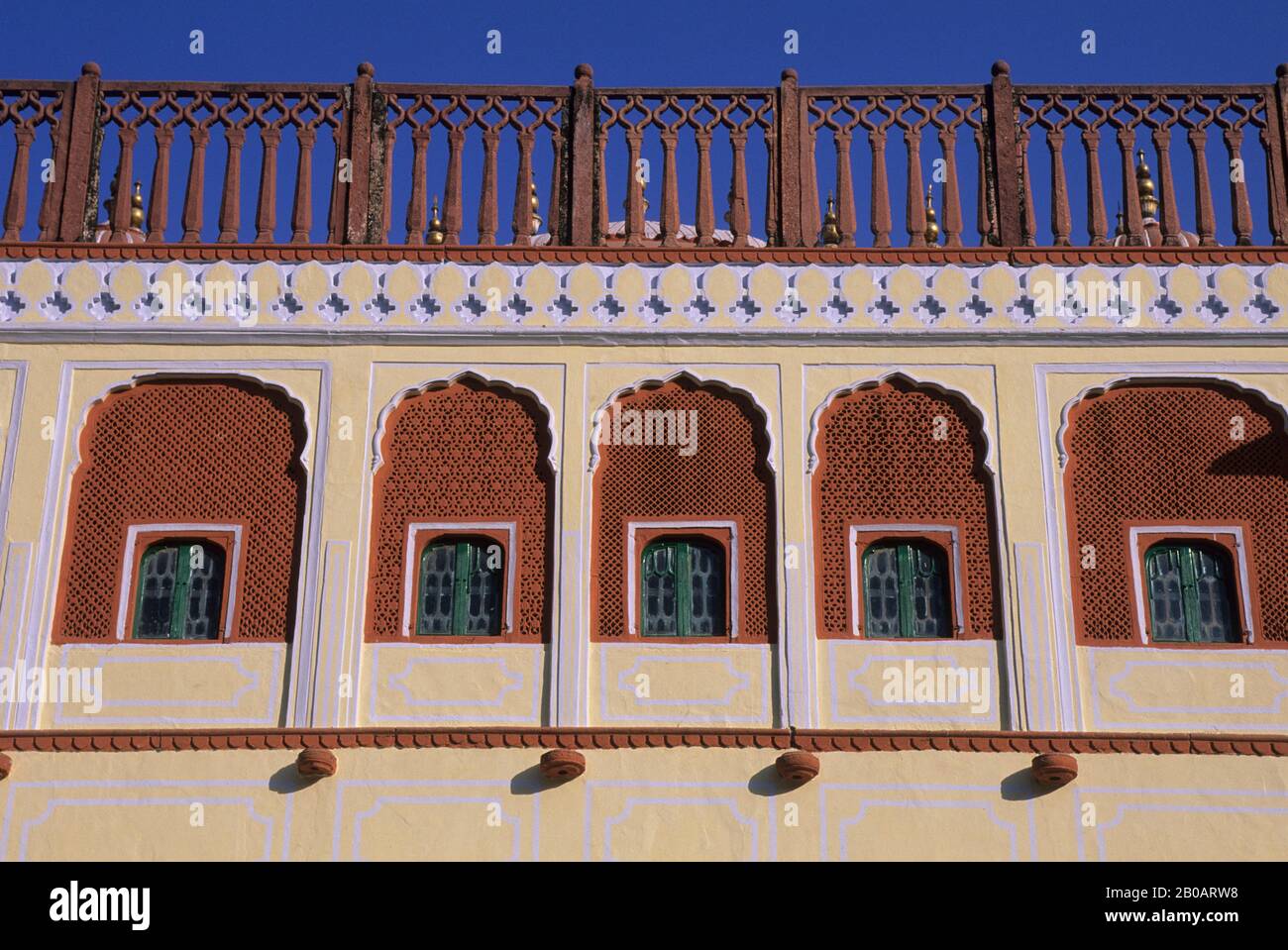INDIA, RAJASTHAN, JAIPUR, CITY PALACE, WINDOWS Stock Photo - Alamy