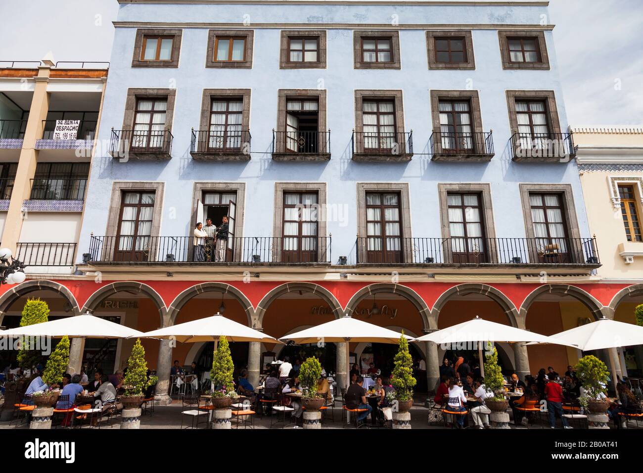 Beautiful buildings at Historic Centre of Puebla, Puebla, Mexico ...