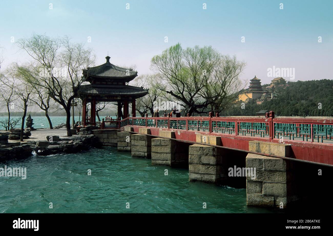 Summer palace china hi-res stock photography and images - Alamy