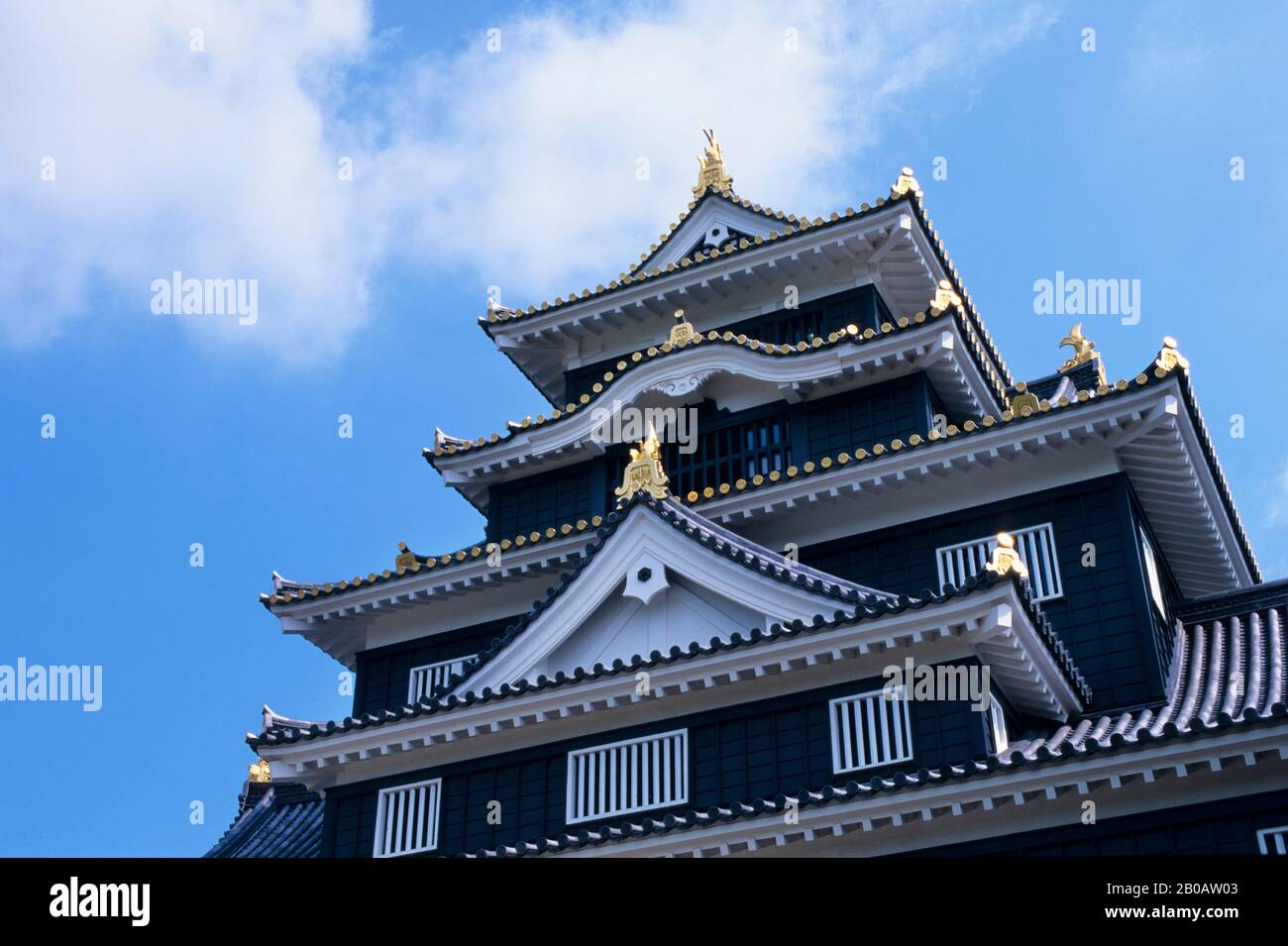JAPAN, OKAYAMA CASTLE, DETAIL Stock Photo - Alamy