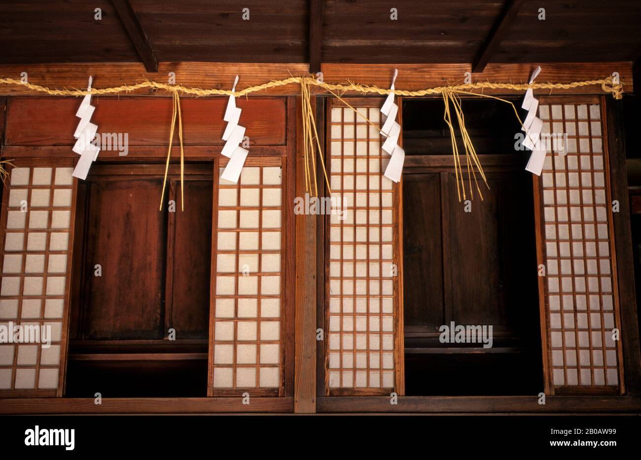 JAPAN, HAGI, SHOIN SHRINE (SHINTO SHRINE), WINDOWS Stock Photo - Alamy