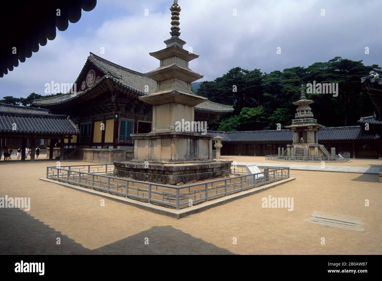 Pulgukasa temple hi-res stock photography and images - Alamy