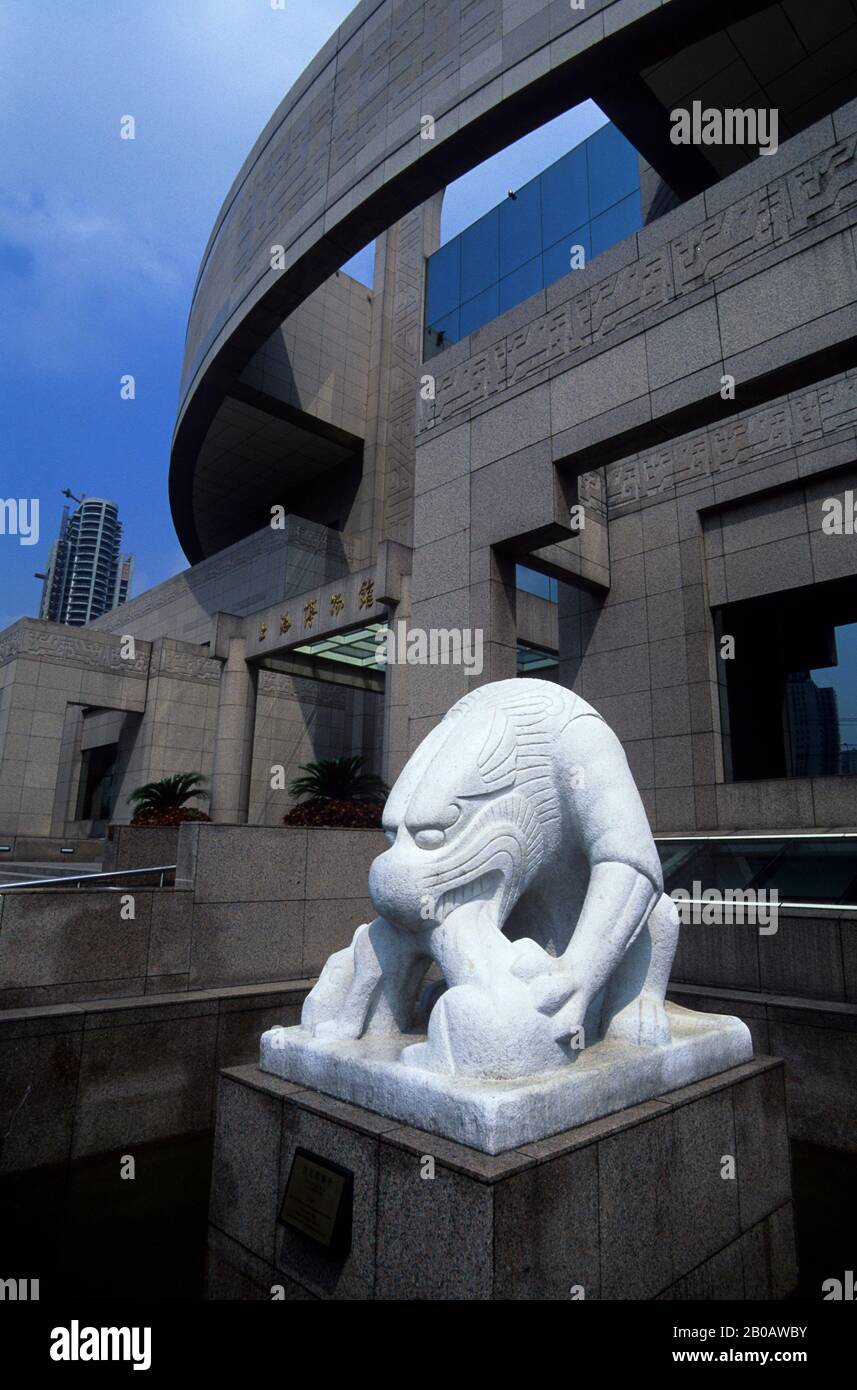 CHINA, SHANGHAI, SHANGHAI MUSEUM, STONE STATUES (REPLICAS Stock Photo ...