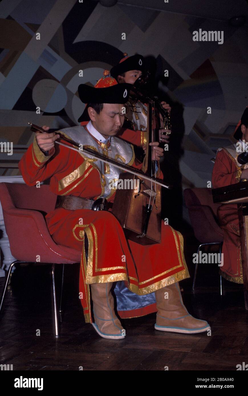 Morin khuur orchestra hi-res stock photography and images - Alamy