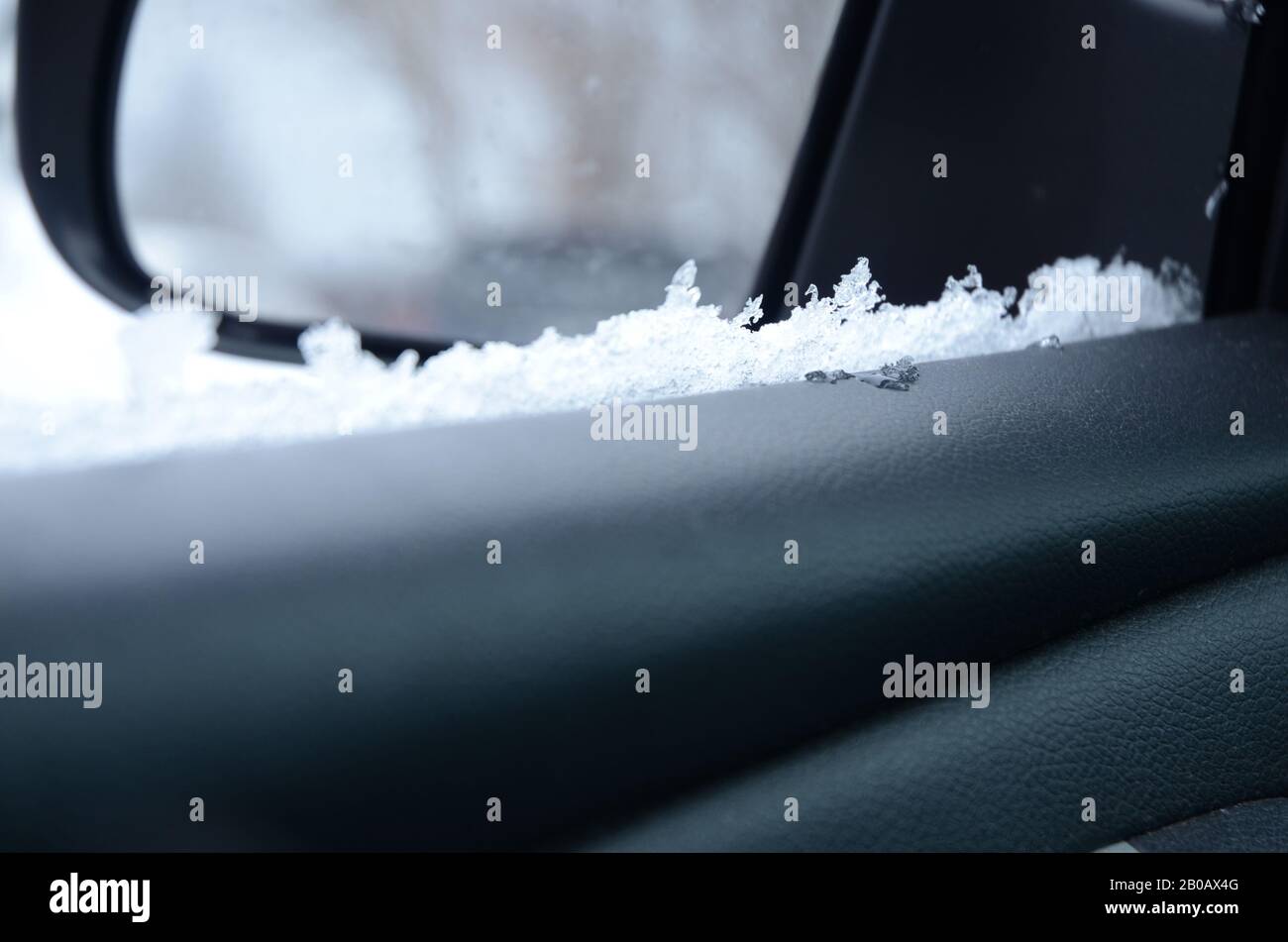 Wintry mix snow on hi-res stock photography and images - Alamy