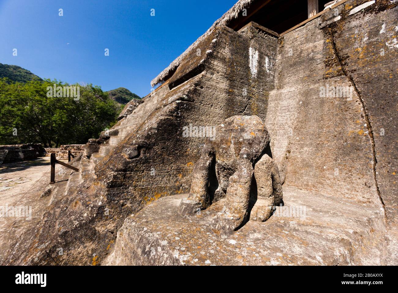 Animal sculpture, House of the Eagle warriors, The Warrior Temple ...