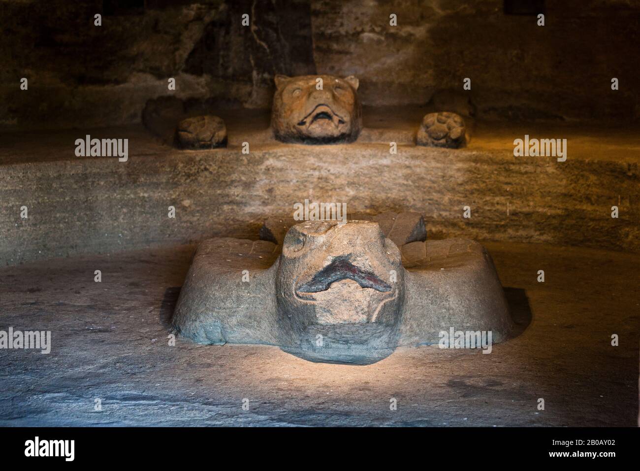 Animal sculpture, House of the Eagle warriors, The Warrior Temple ...