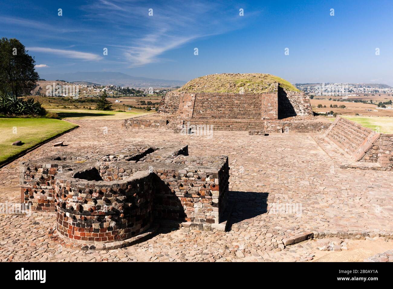 Temple of Tlaloc, Calixtlahuaca archaeological site, state of Mexico ...
