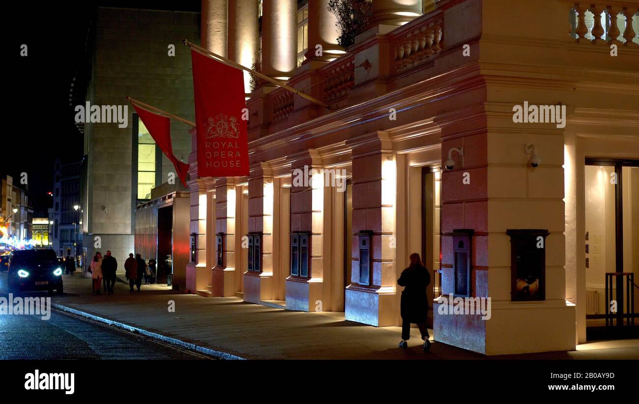 famous Royal Opera House in London - LONDON, ENGLAND - DECEMBER 10 ...