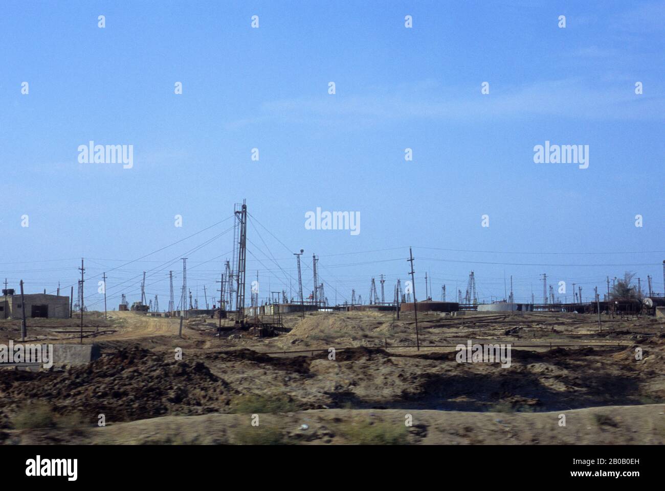 AZERBAIJAN, BAKU, OIL FIELDS Stock Photo - Alamy