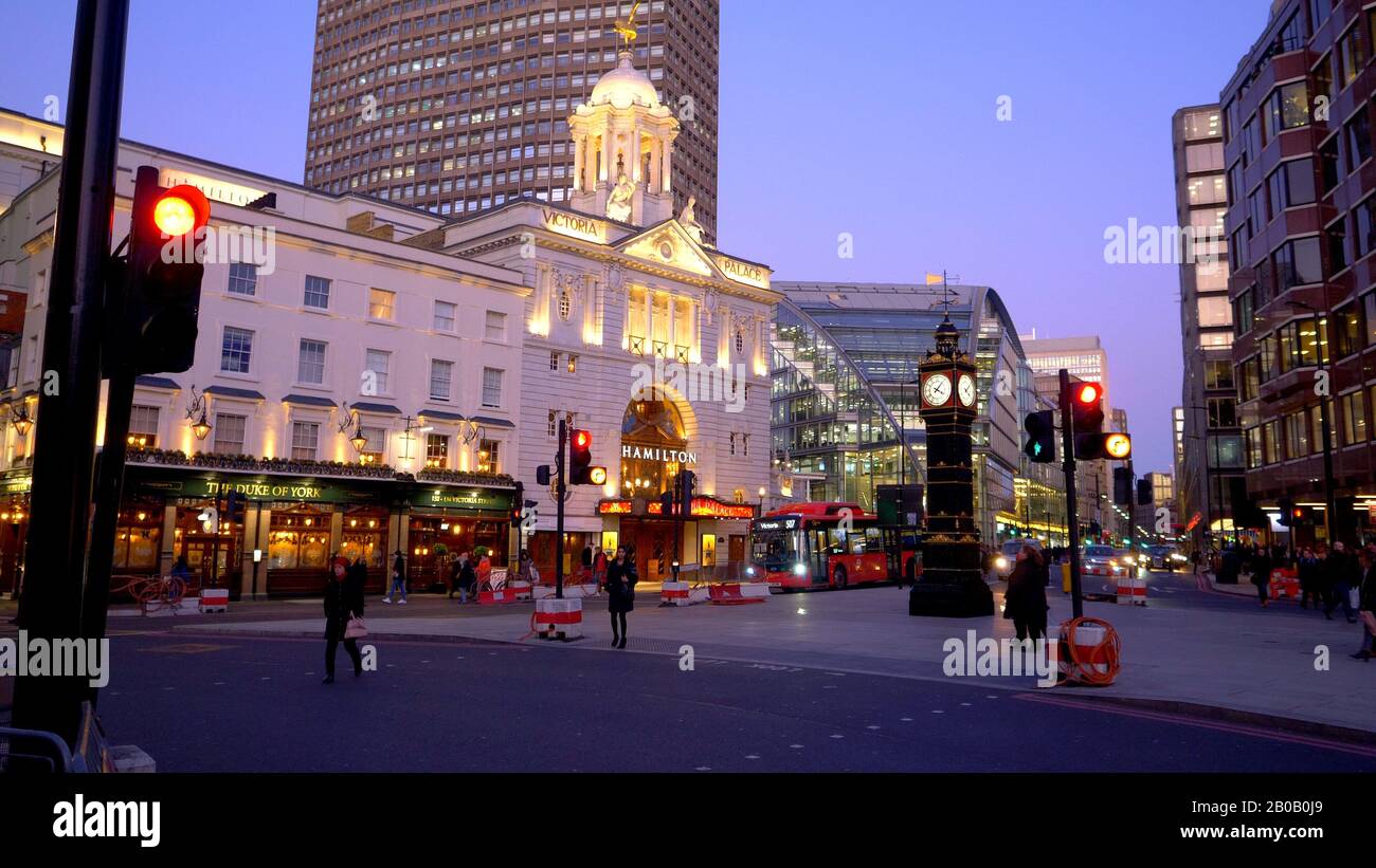 Victoria Street London in the evening - LONDON, ENGLAND - DECEMBER 10 ...