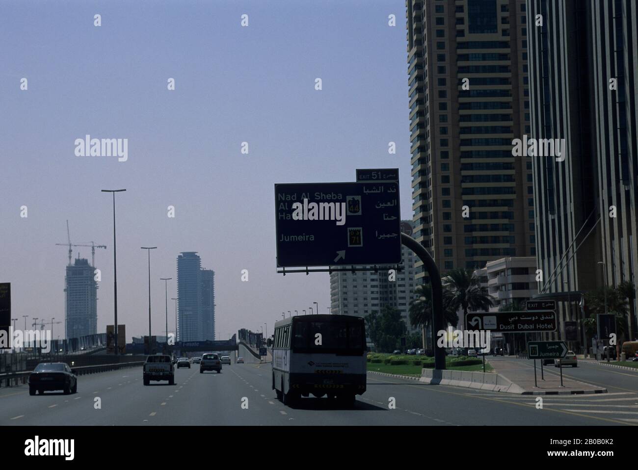 UNITED ARAB EMIRATES, DUBAI, HIGHWAY Stock Photo - Alamy