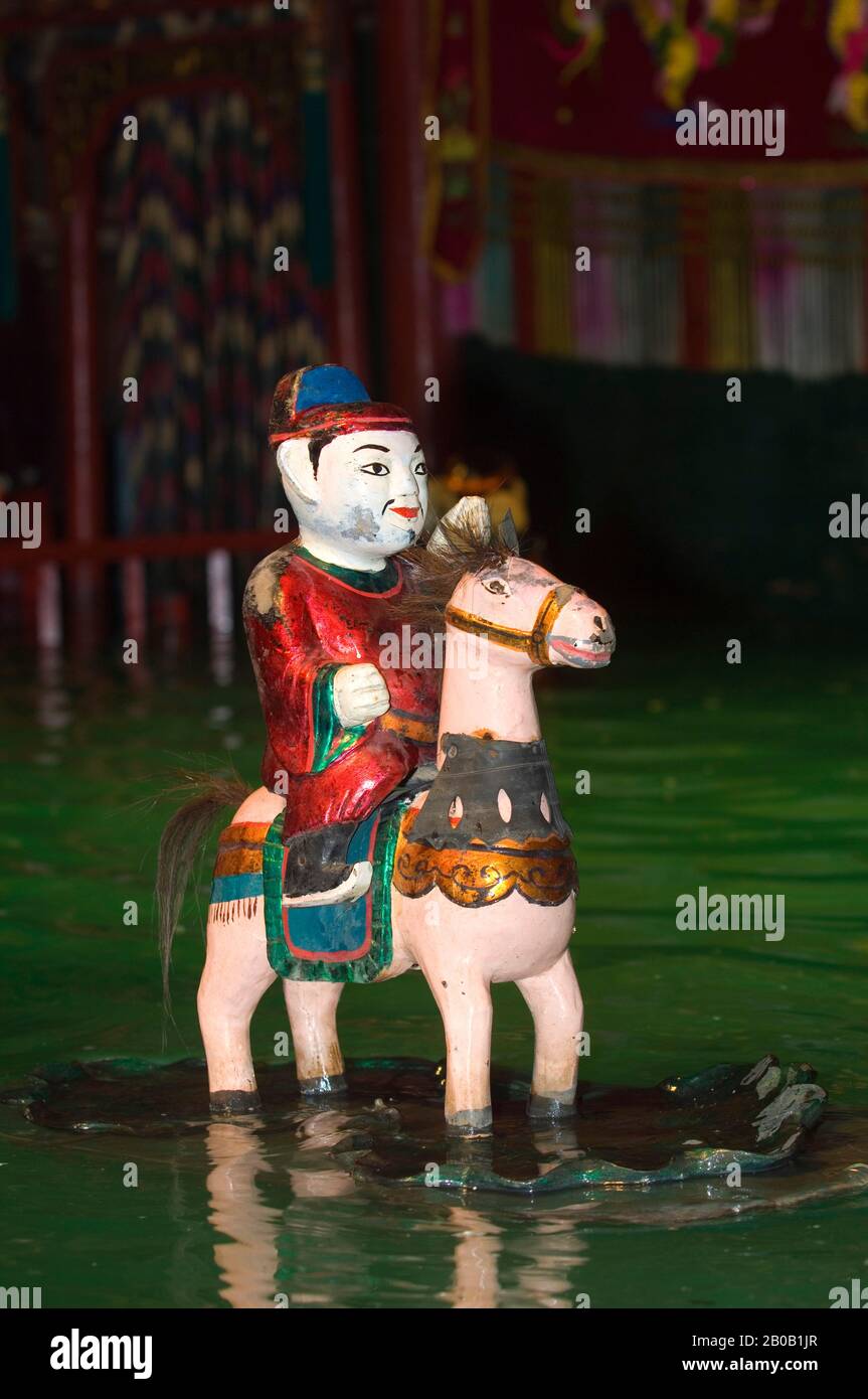 NORTH VIETNAM, HANOI, THANG LONG WATER PUPPET THEATRE, WATER PUPPET ...