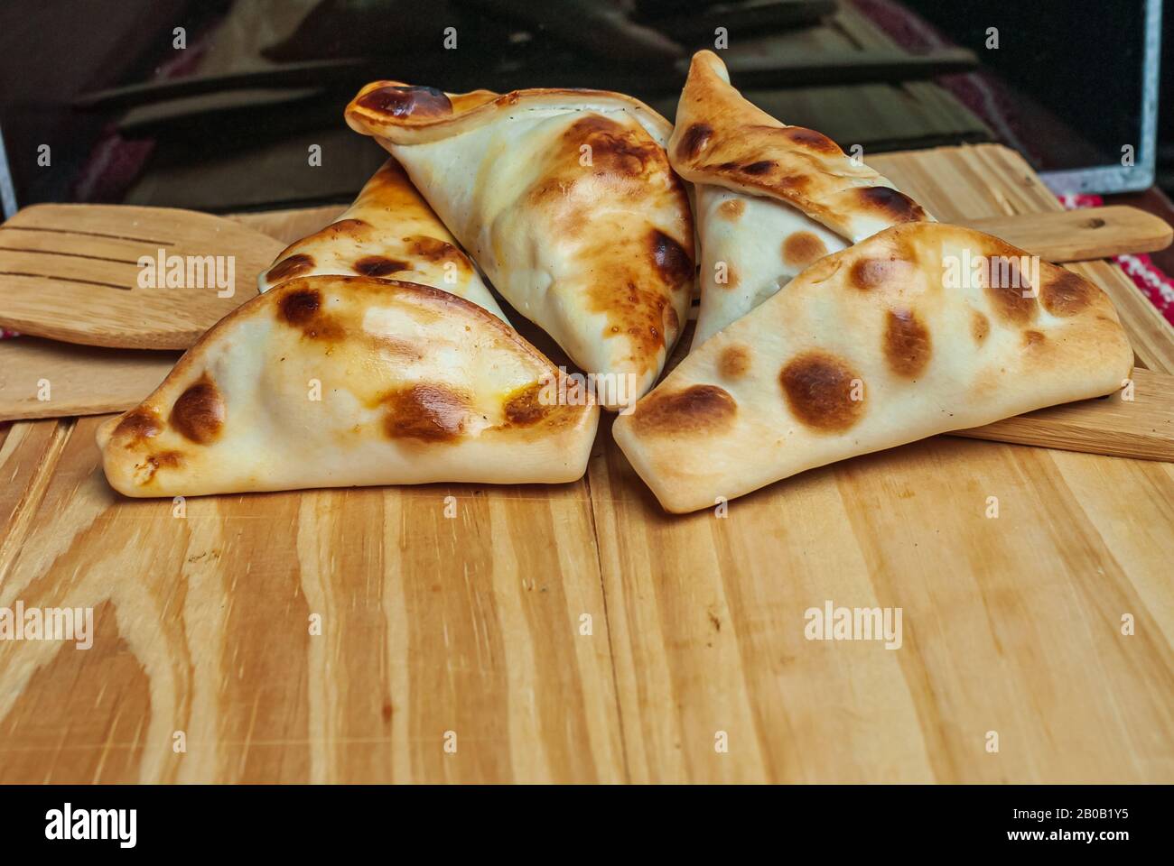 Middle eastern arabic samosa hi-res stock photography and images - Alamy