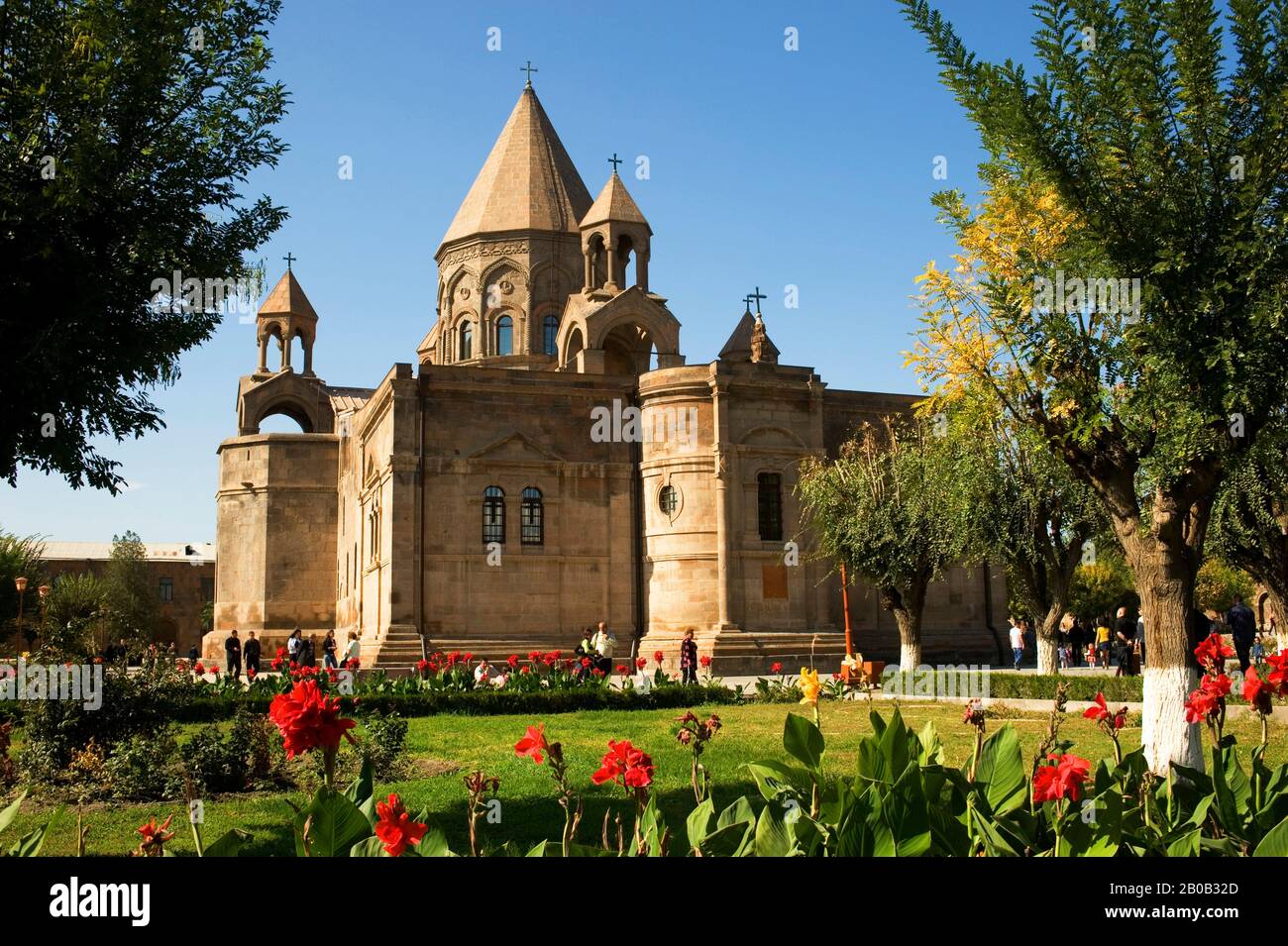 Echmiadzin cathedral hi-res stock photography and images - Alamy