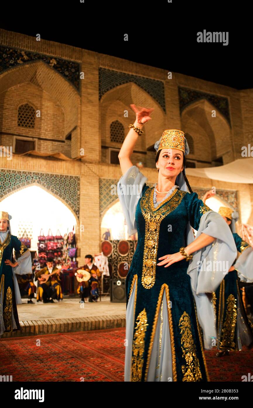 UZBEKISTAN, BUKHARA, NADIR DEVON MADRASSAH, FOLKLORE SHOW, TRADITIONAL ...