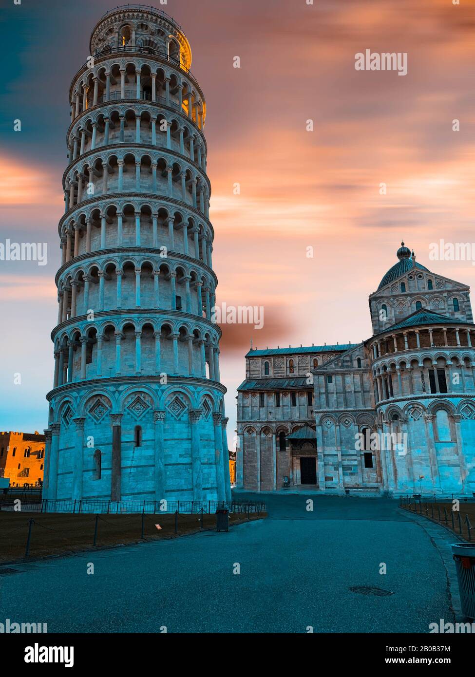 Basilica pisa hi-res stock photography and images - Alamy