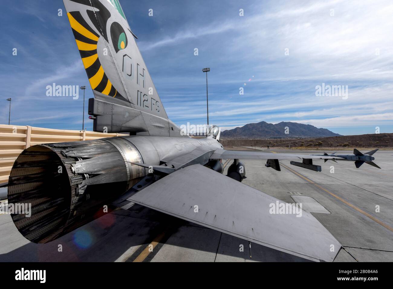 An F-16 fighter jet assigned to the Ohio National Guard’s 180th Fighter ...