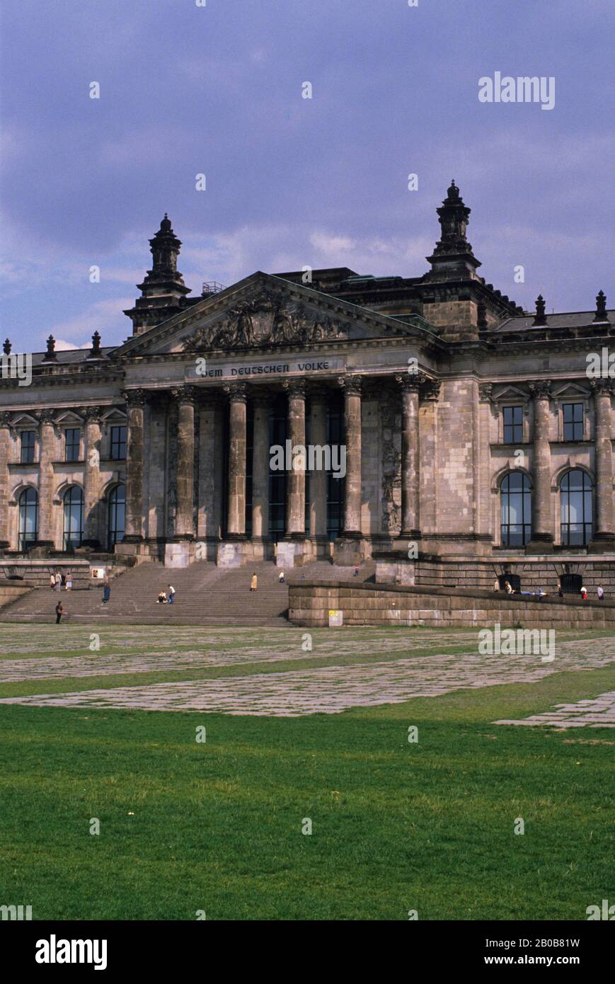 GERMANY, WEST BERLIN, OLD REICHSTAG BUILDING BEFORE REMODELING Stock ...