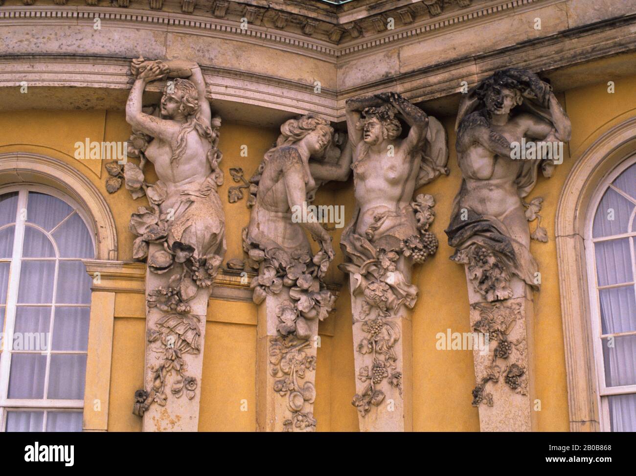 Potsdam sanssouci palace hi-res stock photography and images - Alamy