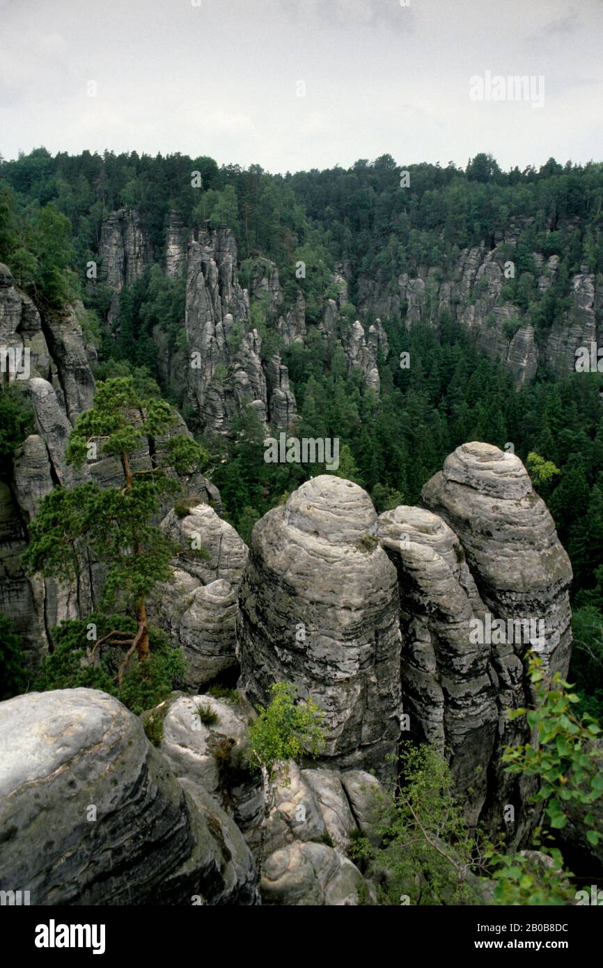 Rock formation e hi-res stock photography and images - Alamy