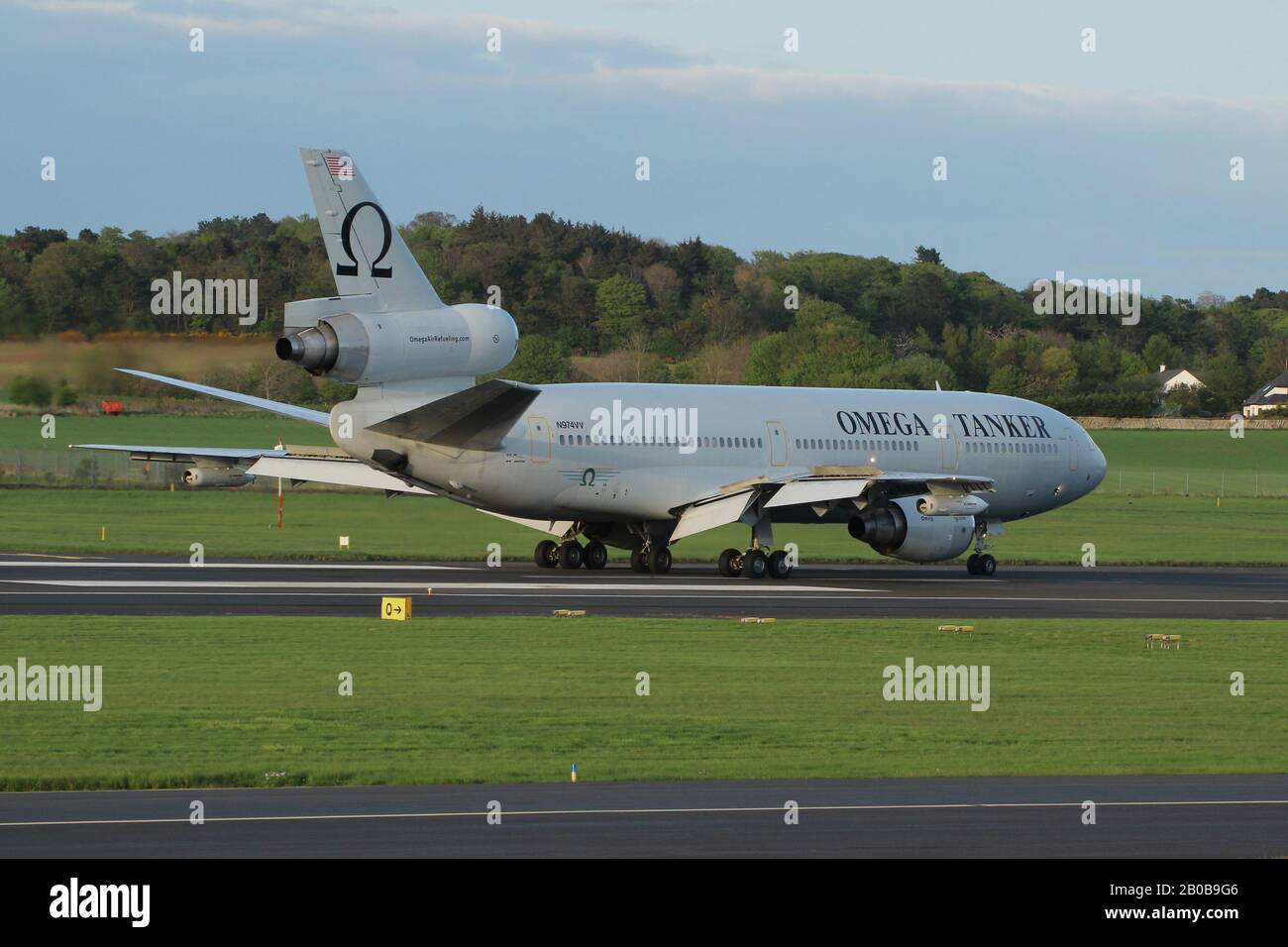 Mcdonnell douglas dc 10 40i hi-res stock photography and images - Alamy