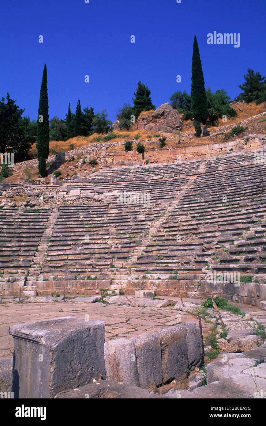 Greek archeology sanctuary hi-res stock photography and images - Alamy
