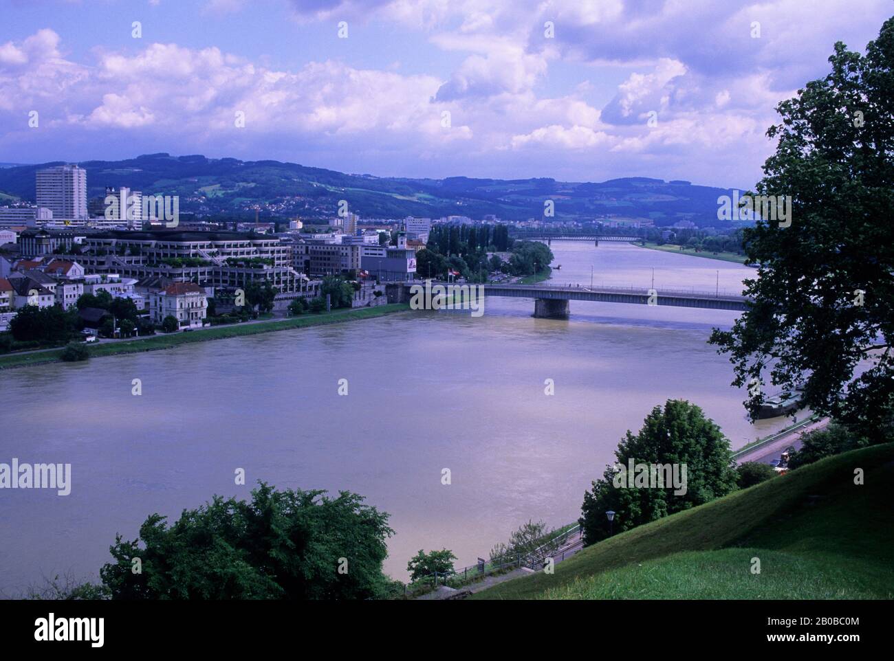 AUSTRIA, LINZ, DANUBE RIVER, VIEW OF LINZ FROM CASTLE Stock Photo - Alamy