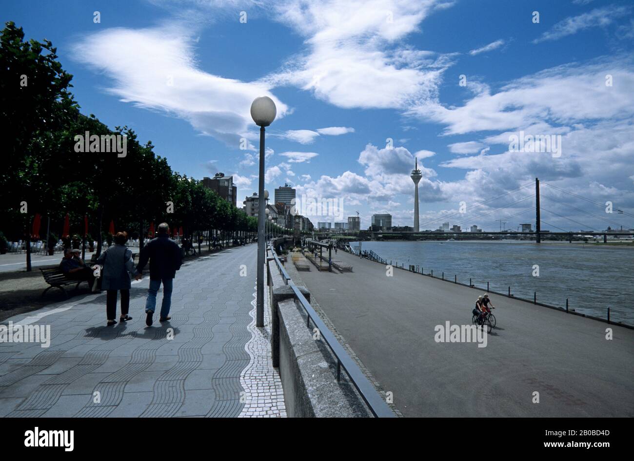 Rhine river promenade hi-res stock photography and images - Alamy