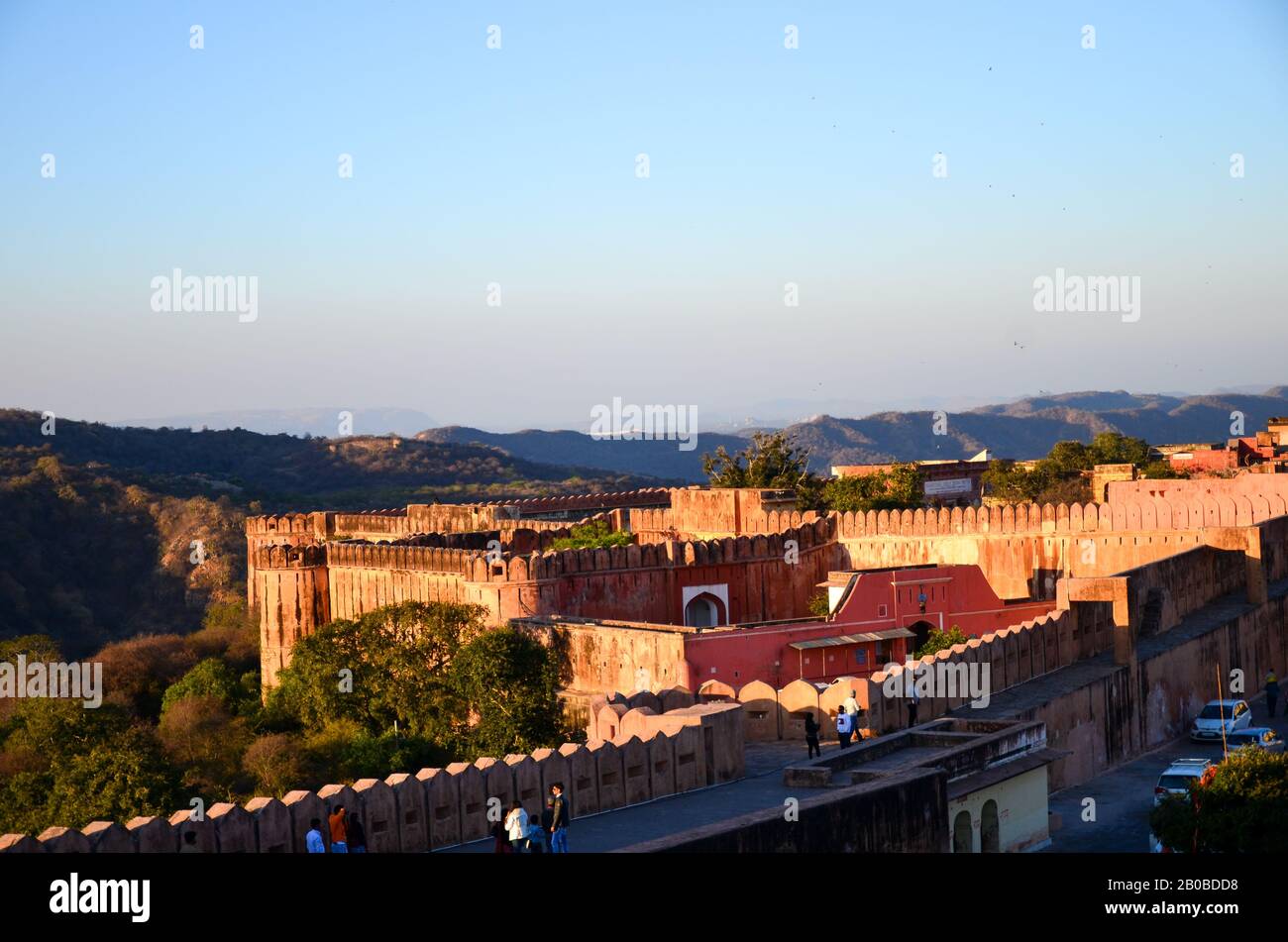 Secure castle gates hi-res stock photography and images - Alamy