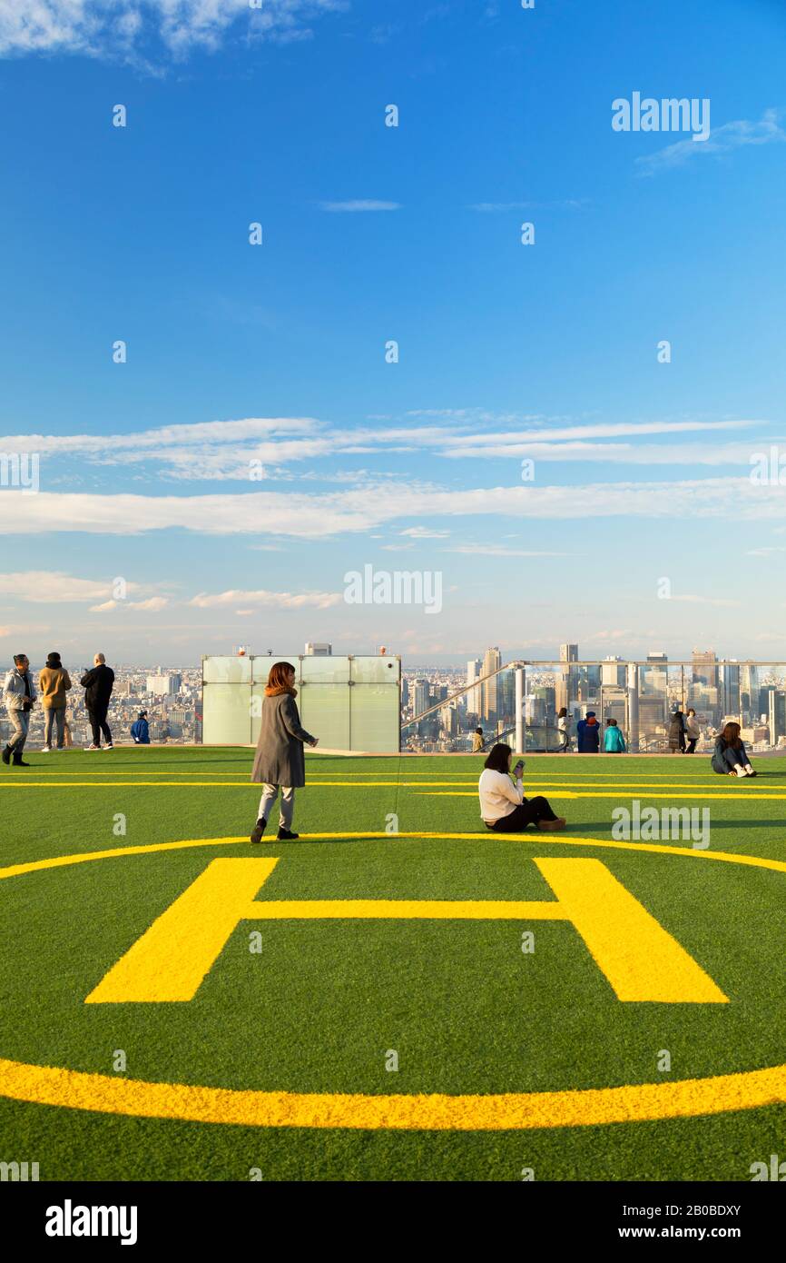 Rooftop of Shibuya Scramble Square, Shibuya, Tokyo, Japan Stock Photo ...