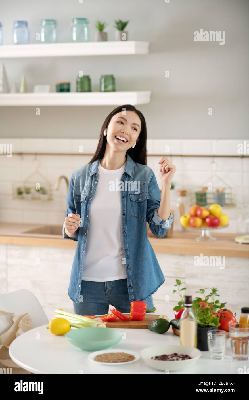 Oil joyful hi-res stock photography and images - Alamy