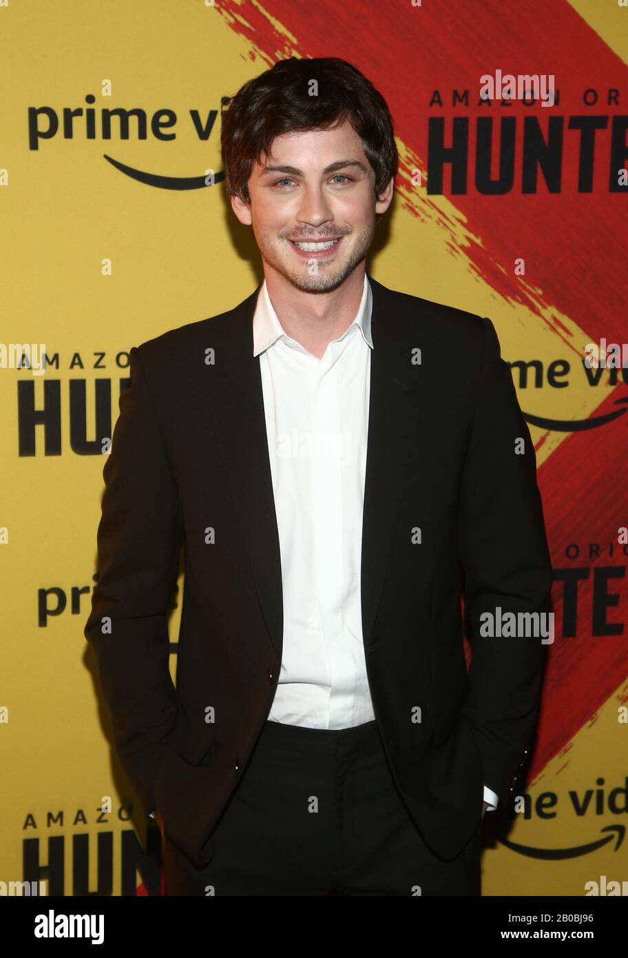 Logan lerman hunters hi-res stock photography and images - Alamy